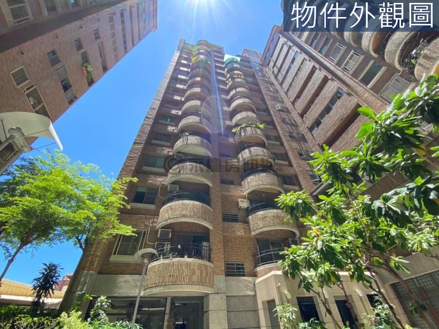 京城玫瑰園高雄市左營區重上街電梯大廈r15美三房雙車位 房屋出售 樂屋網
