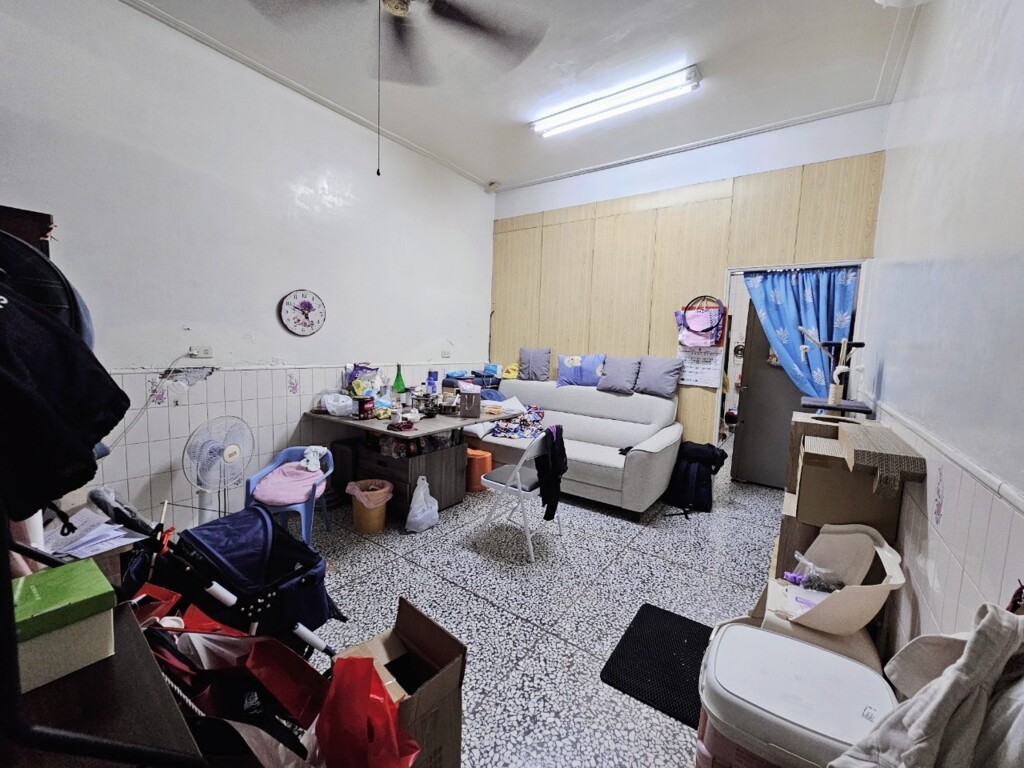 高雄市前鎮區瑞崗三街透天厝店長推薦 瑞隆商圈小故事溫馨美透天 房屋出售 樂屋網
