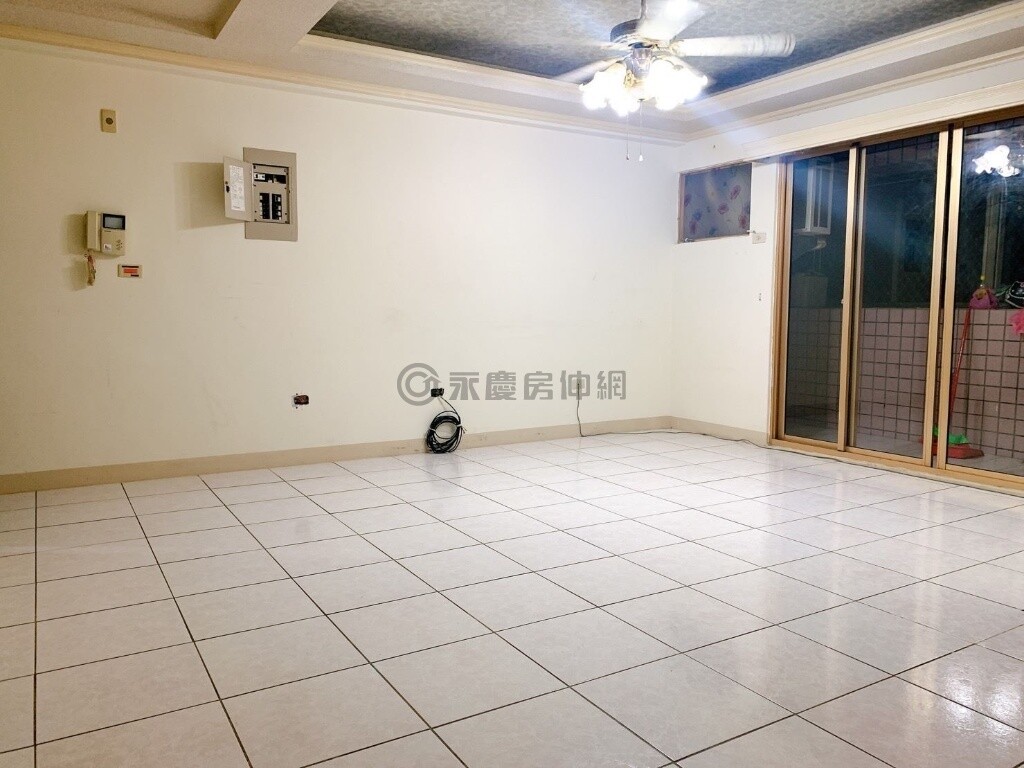 東方新都三期新竹縣竹東鎮和江街華廈至善重劃區旁美三房│荃心為您 房屋出售 樂屋網