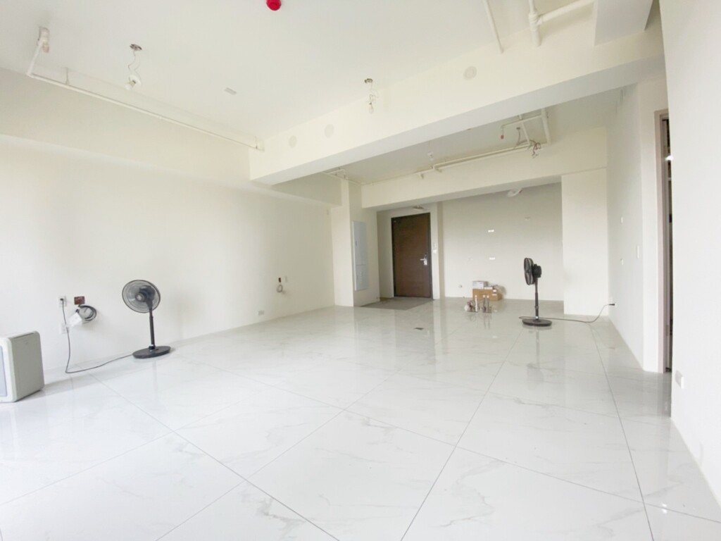 喬立page One新竹縣竹北市十興路一段電梯大廈房仲jj獨家~喬立page One綠景視野31房 房屋出售 樂屋網