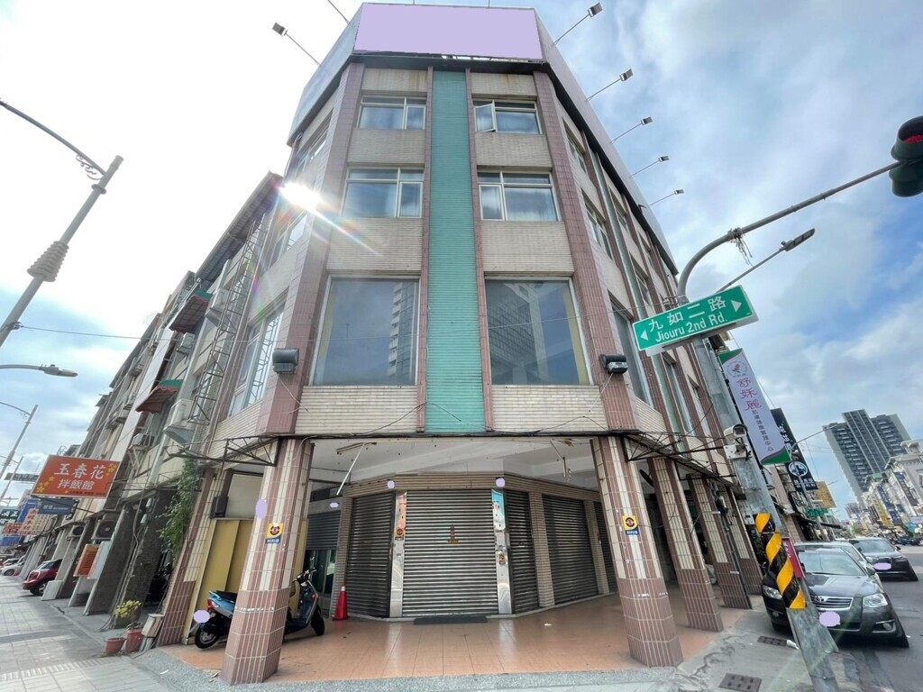 高雄市三民區九如二路店面高雄火車站黃金角窗電梯透店 房屋出售 樂屋網