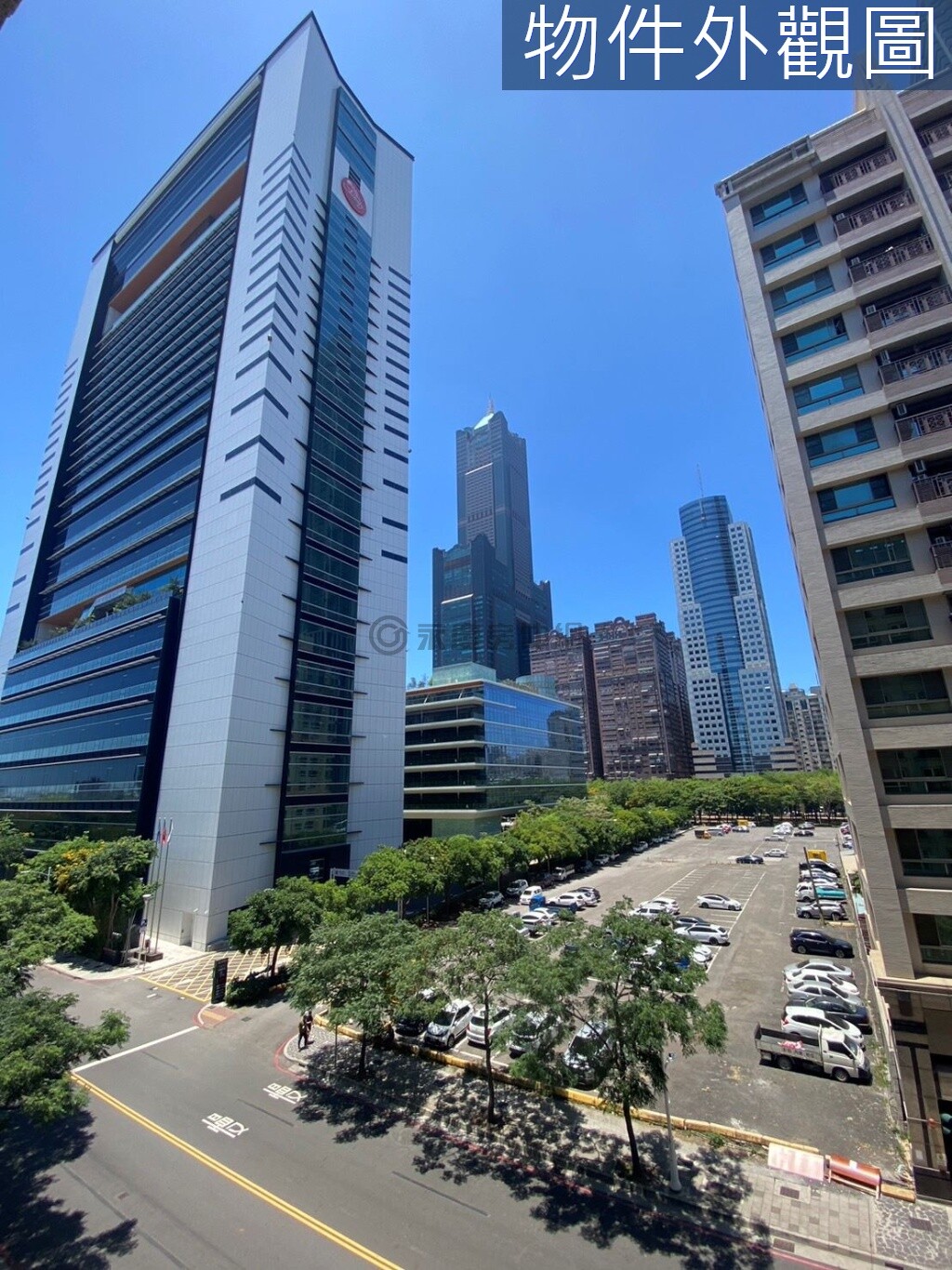 法國愛樂大廈高雄市前鎮區林森四路華廈總圖⭐亞洲新灣區⭐法國愛樂3改大2房平車 房屋出售 樂屋網