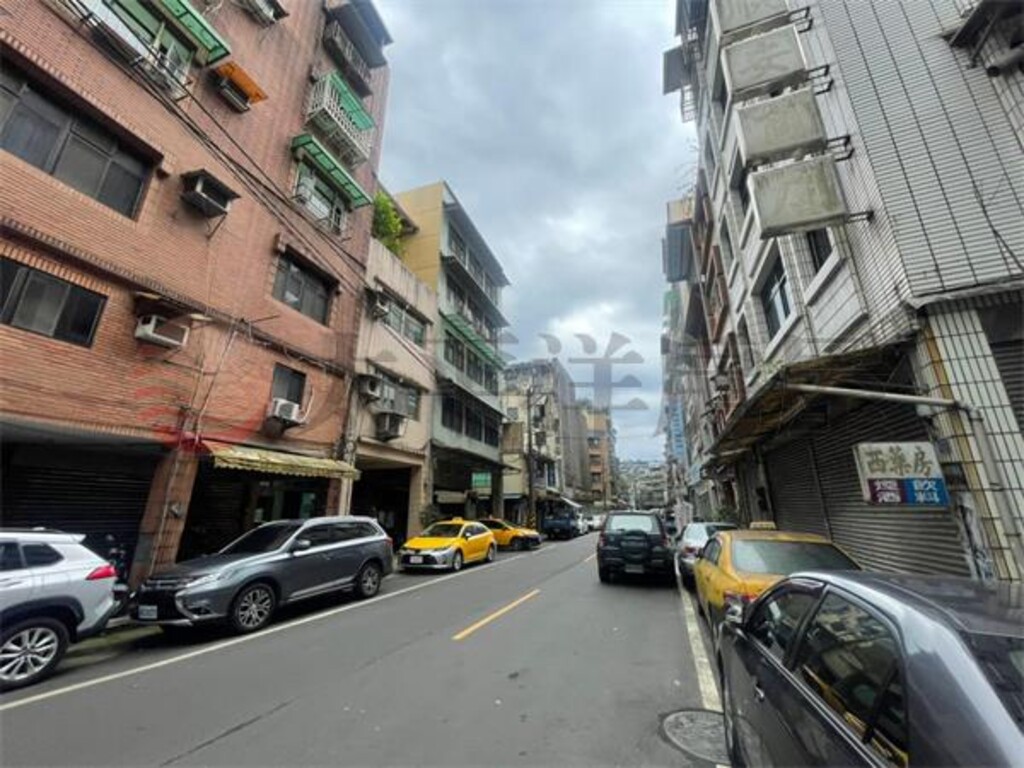 基隆市中正區正義路公寓正義路低總價好成家採光屋 房屋出售 樂屋網
