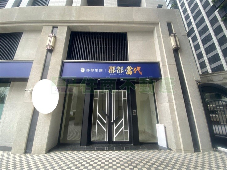 郡都當代高雄市三民區同盟一路店面高醫商圈優質金店面 房屋出租 樂屋網