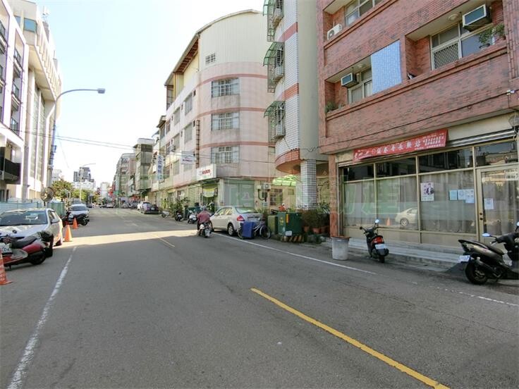 台中市豐原區豐西街店面豐原㊣12米路金店面 房屋出售 樂屋網