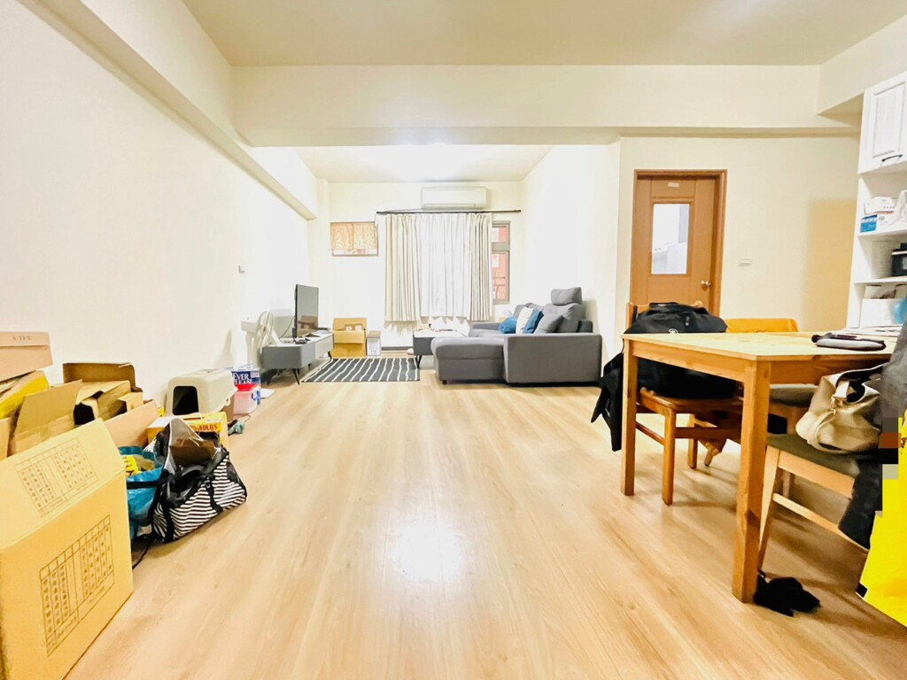 岡山勵志新城 甲區高雄市岡山區岡山路電梯大廈岡山⭐國宅甲區⭐大三房平車⭐免整理輕裝潢 房屋出售 樂屋網