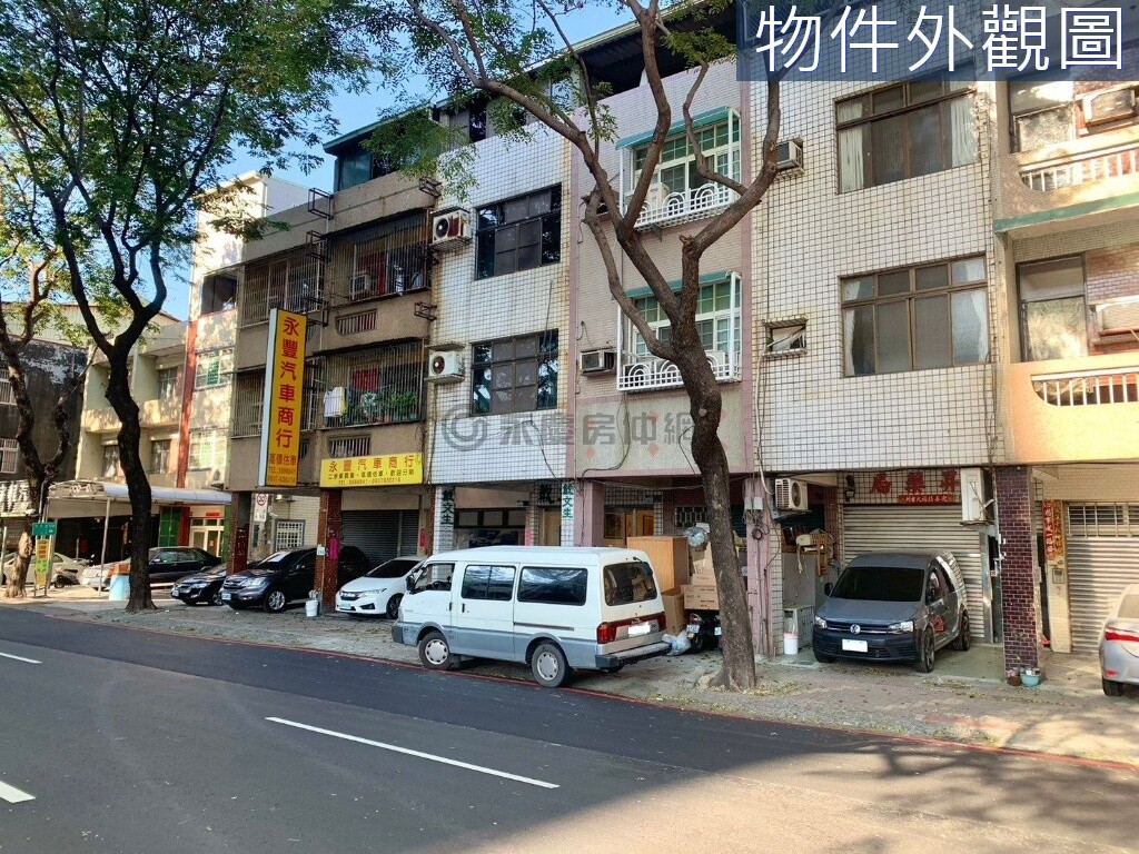 高雄市三民區大順二路透天厝近鼎山家樂福．未來輕軌c27站．置產正路金透店 房屋出售 樂屋網