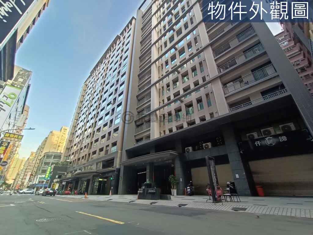I Home 2高雄市鼓山區文忠路電梯大廈巨蛋捷運站瑞豐夜市高樓層2改1大房 房屋出售 樂屋網