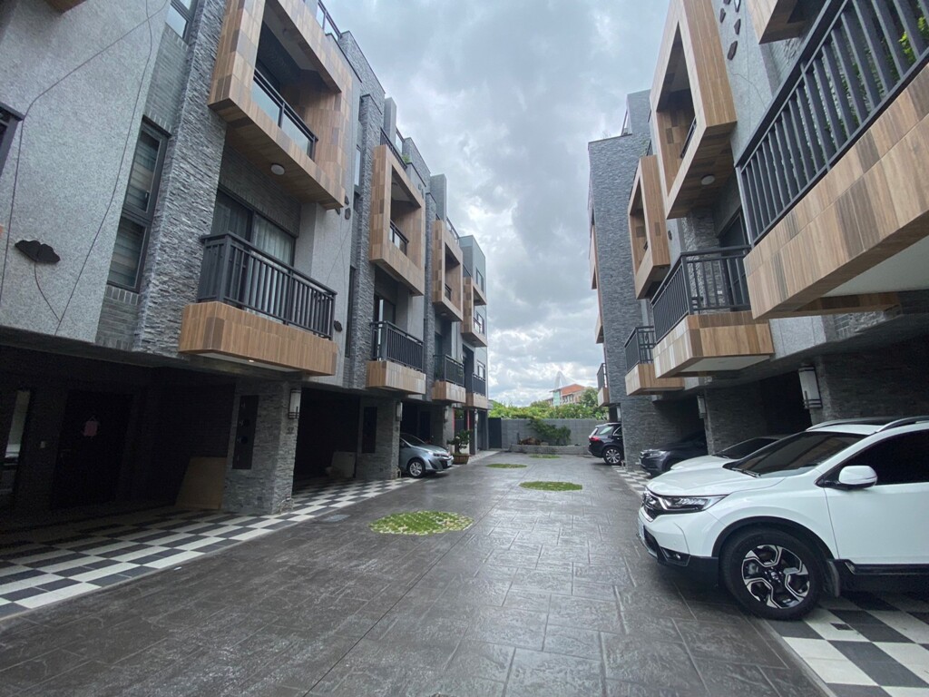 西屯園墅台中市西屯區廣興巷別墅急售 中科西屯園墅 全新未住電梯別墅 房屋出售 樂屋網