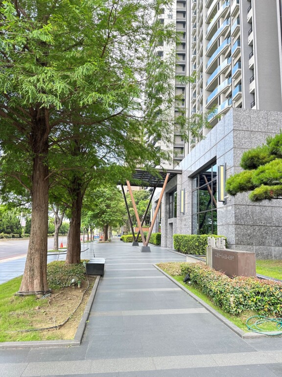 坤山和謙新竹縣竹北市興隆路一段電梯大廈坤山和謙無敵景觀大3房雙主臥雙車位 房屋出售 樂屋網