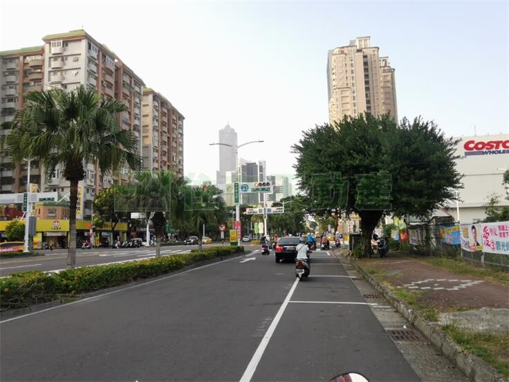 高雄市前鎮區中華五路店面好市多8米面寬金店住 房屋出售 樂屋網