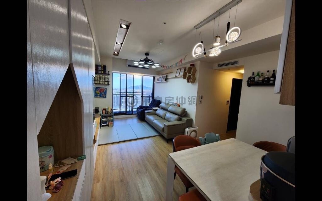 鴻築金捷市桃園市龜山區樂善二路電梯大廈a7【金捷市】高樓採光明亮三房車 房屋出售 樂屋網