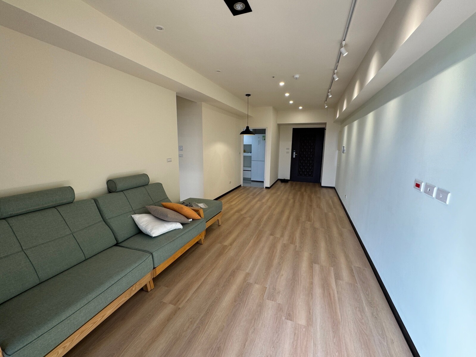 新竹縣竹北市光明六路用昕服務⭐竹北市皇普雲鼎高樓景觀明亮美三房可報稅出租 樂屋網