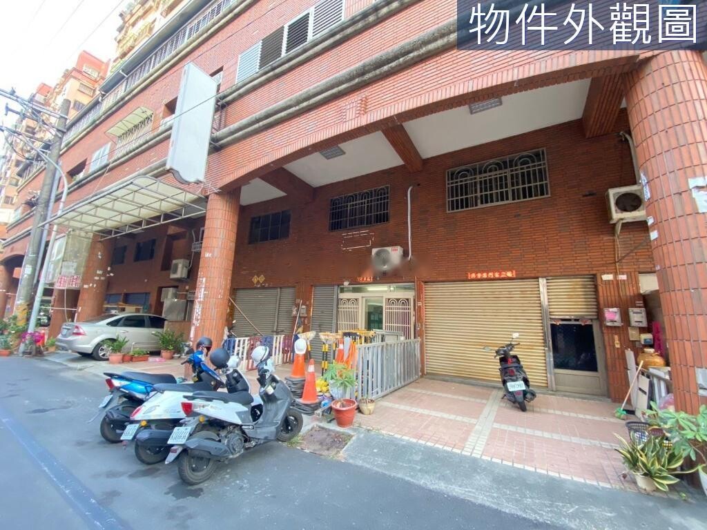 岡山市星座高雄市岡山區協德街電梯大廈岡山前峰商圈12樓大空間金店面騎樓停車 房屋出售 樂屋網