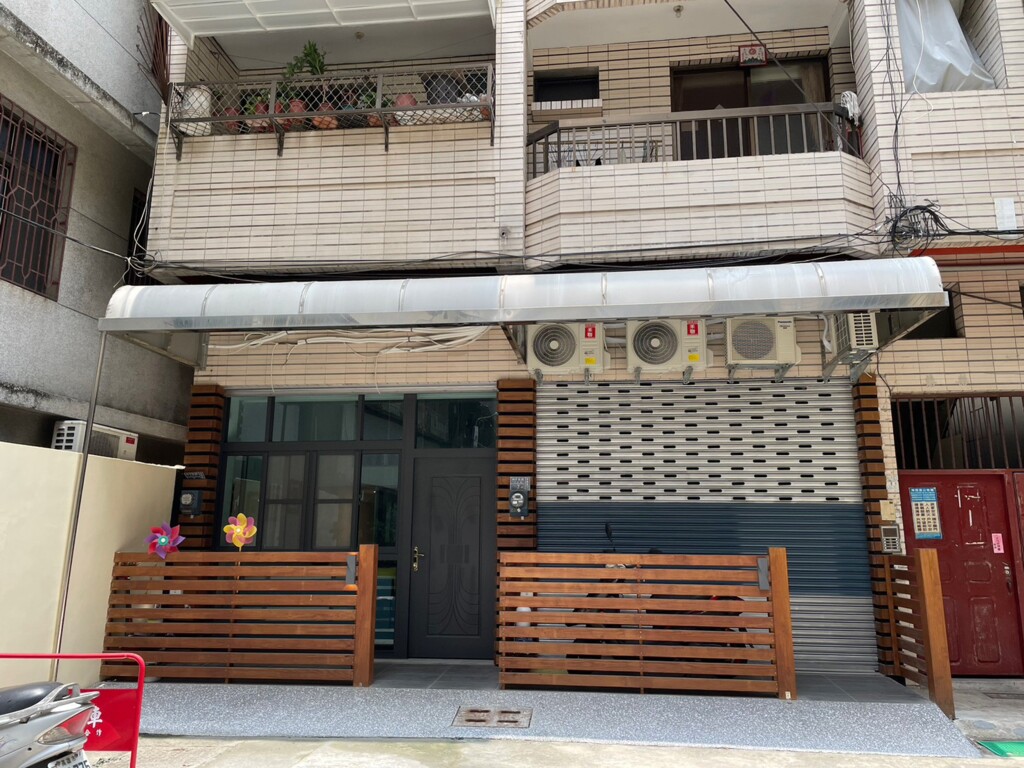 高雄市左營區埤仔頭路公寓低總價左營蓮池潭旁優美公寓一樓免整理 房屋出售 樂屋網