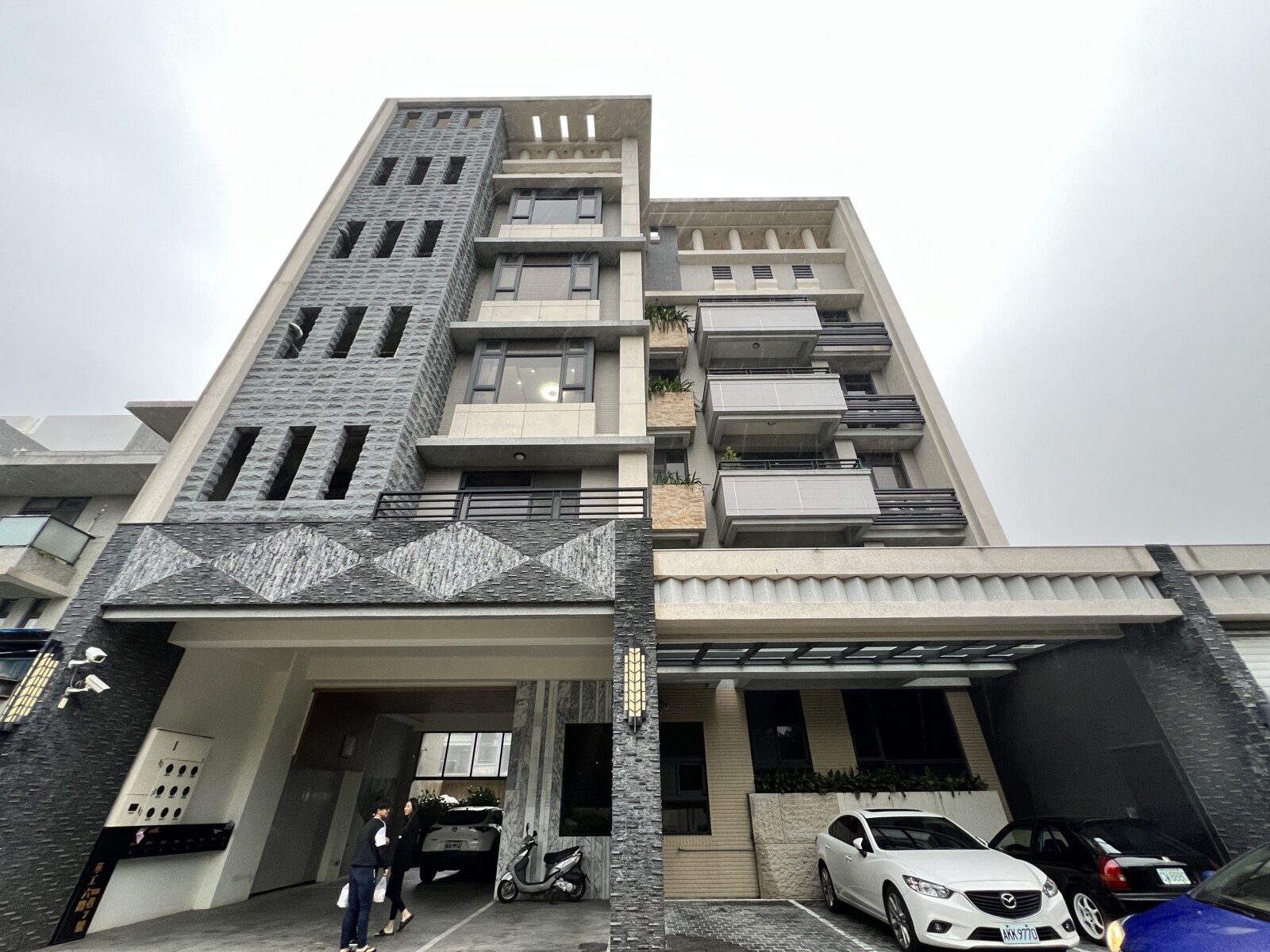綠光大道花蓮縣吉安鄉華工六路電梯大廈花蓮貨櫃星巴克旁21房車 房屋出售 樂屋網