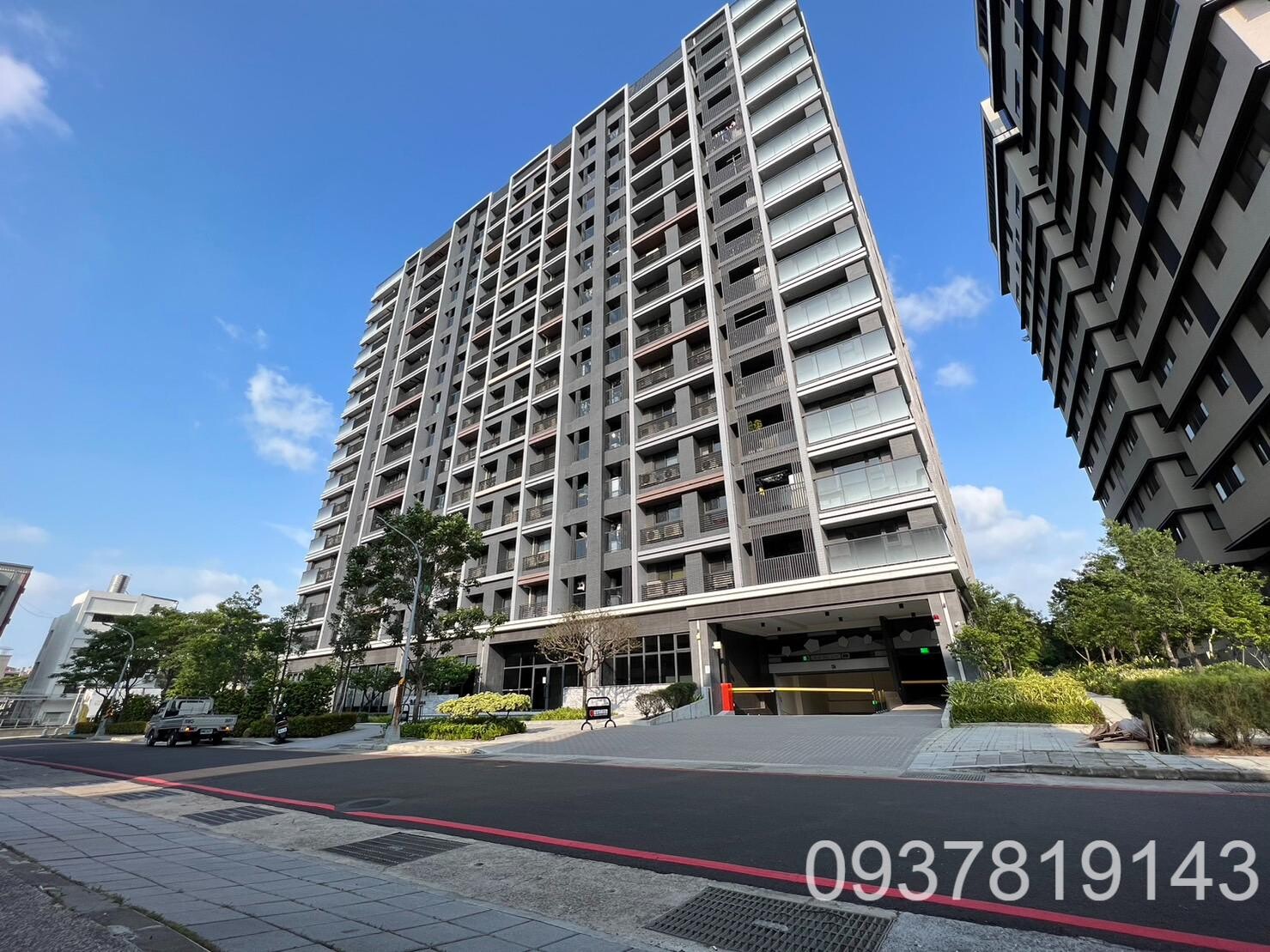 麗晶央禾台南市南區興昌路電梯大廈即刻入住水交社全新三房平車 房屋出售 樂屋網