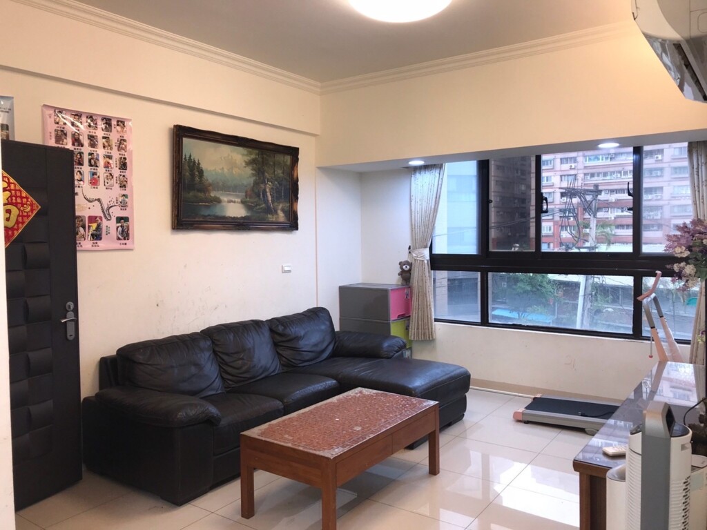 北投慶龍門台北市北投區大屯路光華一巷華廈家樂福芳鄰，屋新電梯3房~0971002032 房屋出售 樂屋網