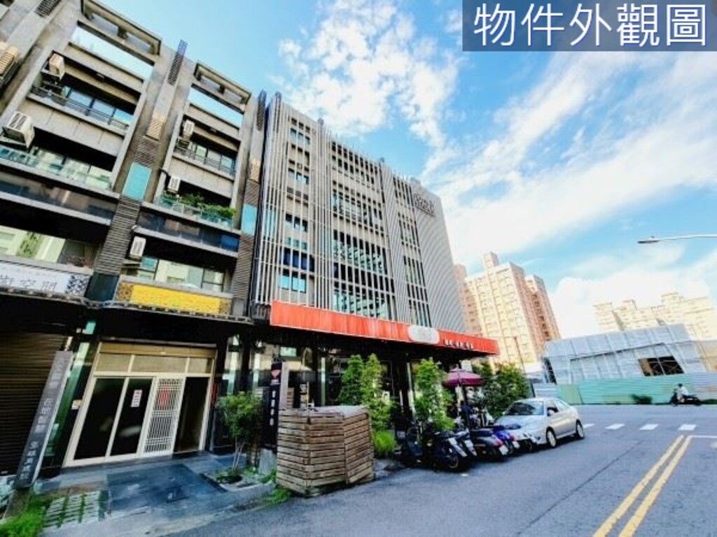 高雄市鼓山區中華一路透天厝 ️農16特區★雄崗豪邸★5樓鈔集透店 ️ 房屋出售 樂屋網