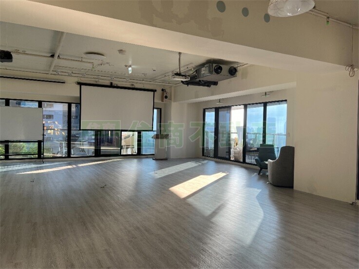 高雄cbd經貿中心高雄市苓雅區六合路電梯大廈【高雄cbd經貿中心】投資、置產首選景觀三面採光 房屋出售 樂屋網