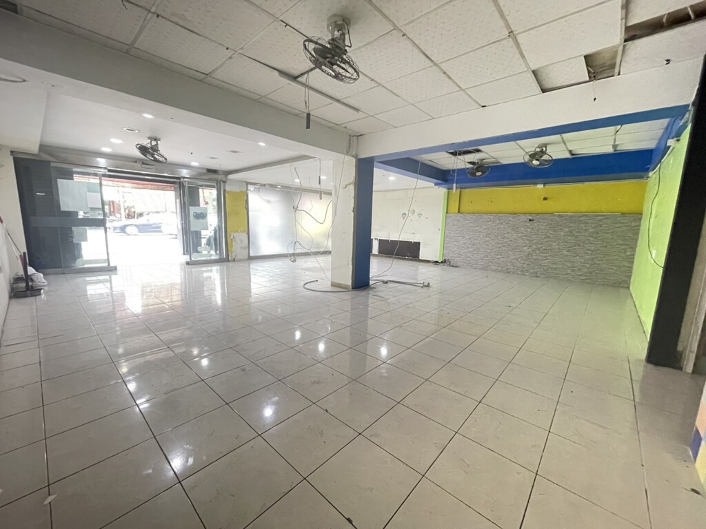 台南市北區文賢路透天厝租正文賢路9米大面寬金店面 房屋出租 樂屋網