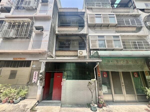 瑞隆商圈衛武營活巷需整理透天一樓可改車庫 高雄市鳳山區買房子、房屋出售 樂屋網