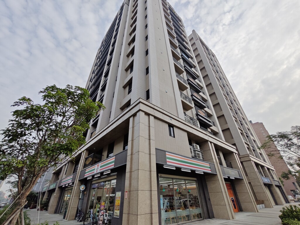 佳鋐謙邑台南市安平區府平路電梯大廈佳鋐謙邑海景二房平車 房屋出售 樂屋網