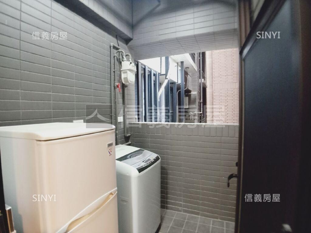 府中晶品新北市板橋區四川路一段電梯大廈府中晶品陽台套房 房屋出售 樂屋網