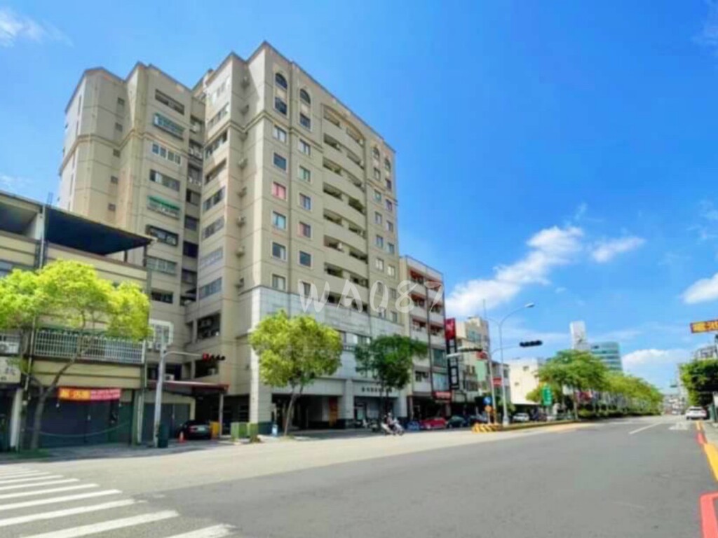 中山真寶台中市豐原區中山路電梯大廈『豐原品謙』中山路室內31坪又有平面車位值得擁有 房屋出售 樂屋網