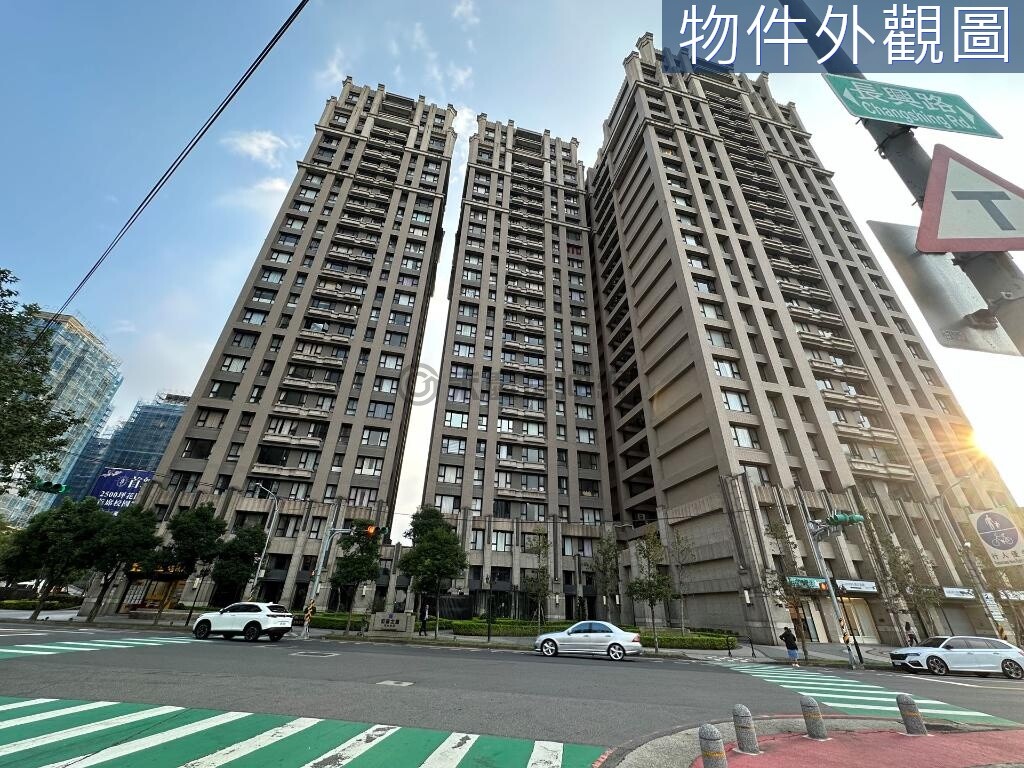 宏普之星桃園市八德區中正一路電梯大廈近g01站~宏普之星景觀4房車屋內挑高空屋好規劃 房屋出售 樂屋網