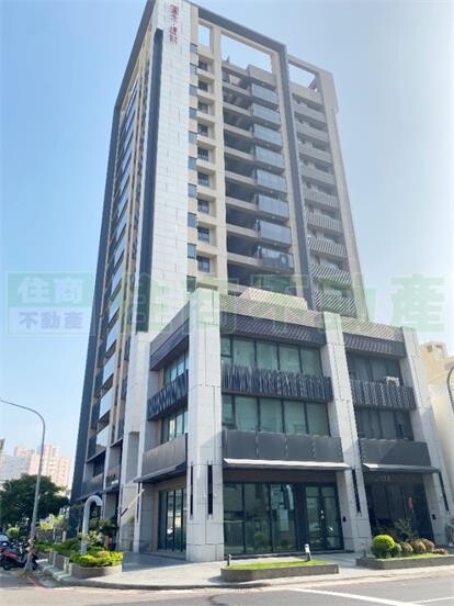 圓禾向學高雄市左營區重孝路店面高鐵站 窗透天店面三平車 房屋出售 樂屋網