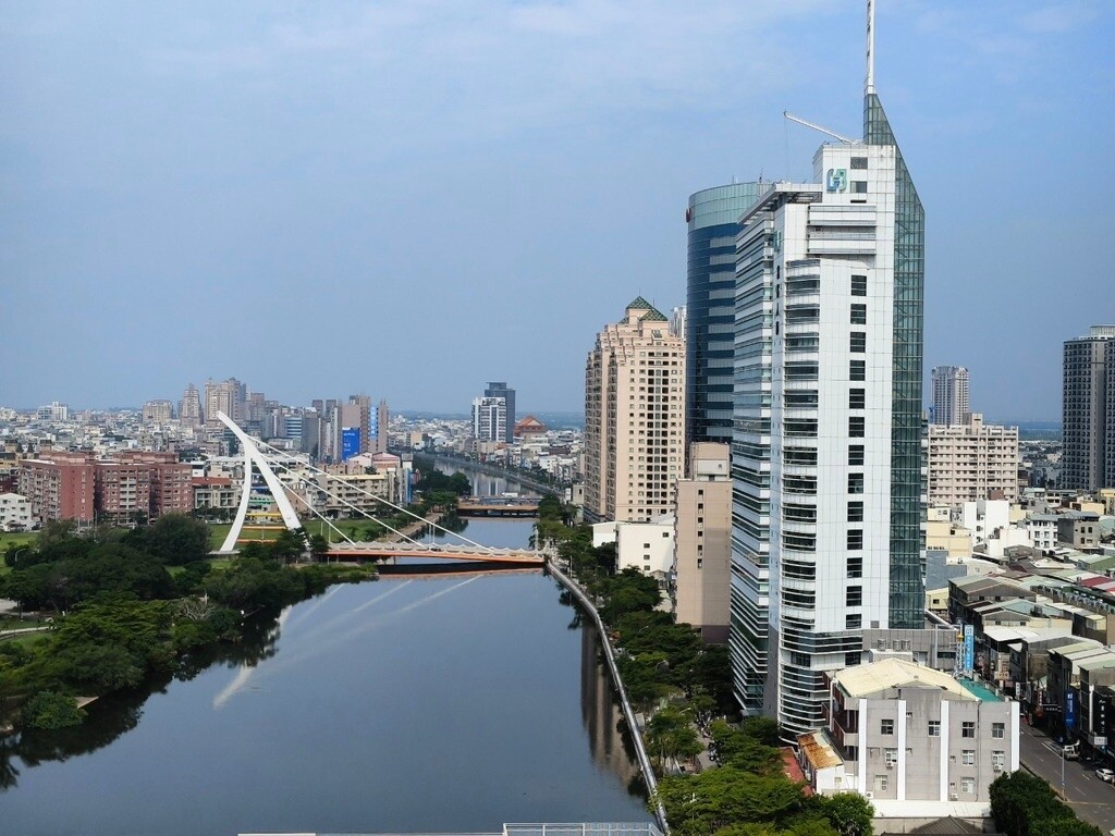 「專」稀有釋出!!市中心雙陽台極致視野美套房 台南市中西區買房子、房屋出售 樂屋網