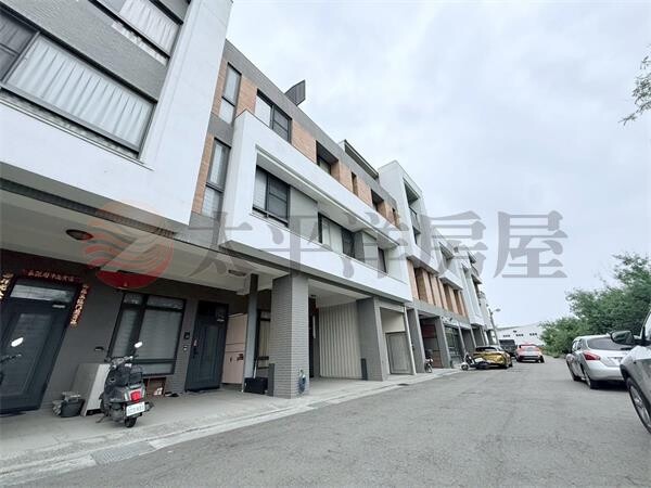 梧棲傳統大透天｜皇家新園 II - 皇家新園II更多社區優質物件 | 樂屋網