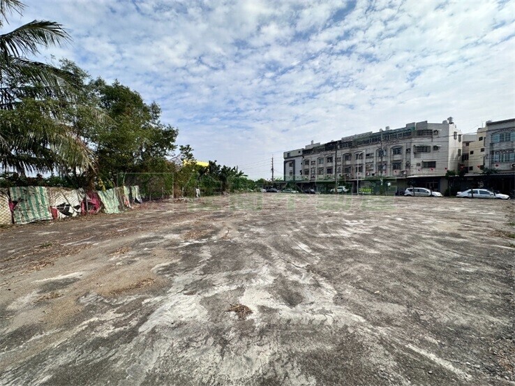 建地梓官臨路大面寬建地高雄市梓官區三三0八公館段 樂屋網 土地買賣