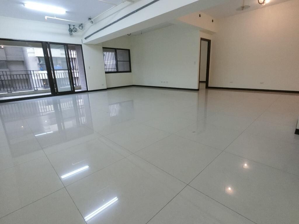 遠雄大未來新北市林口區文化二路一段電梯大廈《遠雄大未來》大器雙主臥 房屋出售 樂屋網