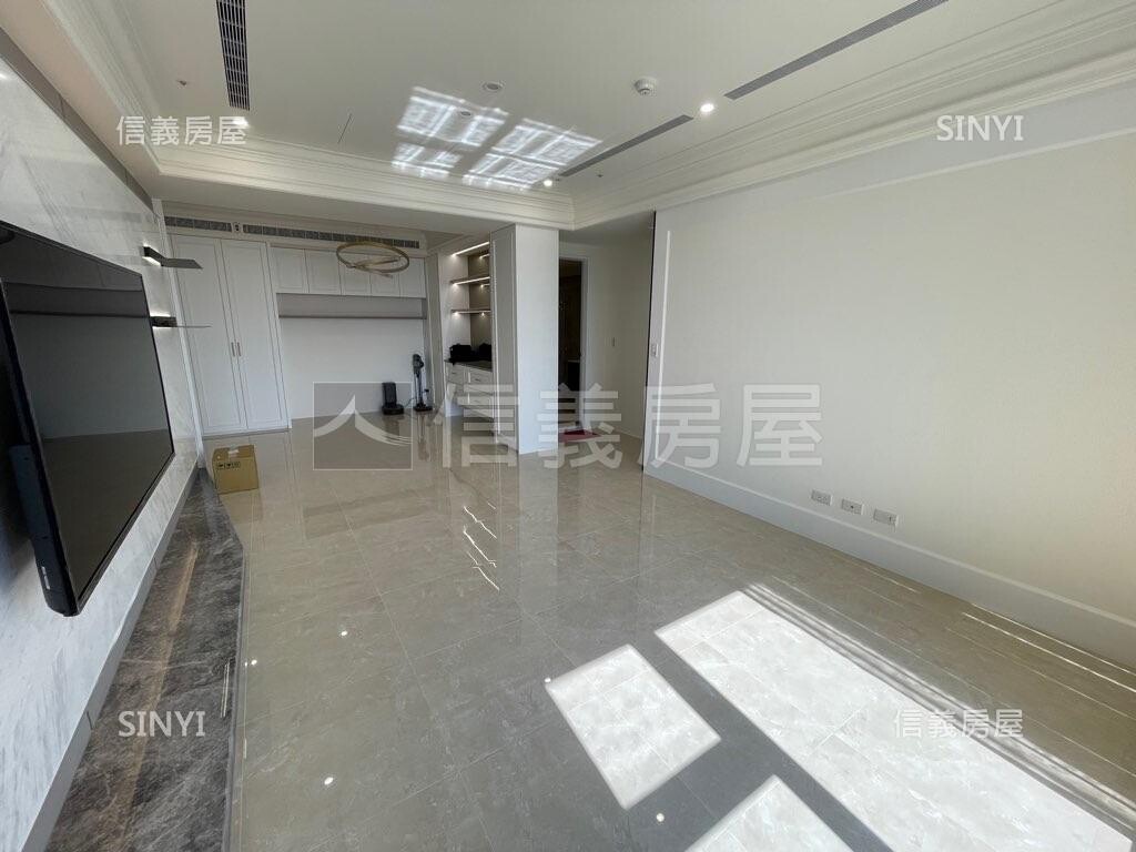京城逸文苑高雄市苓雅區和平一路電梯大廈逸文苑面公園三房平車 房屋出售 樂屋網