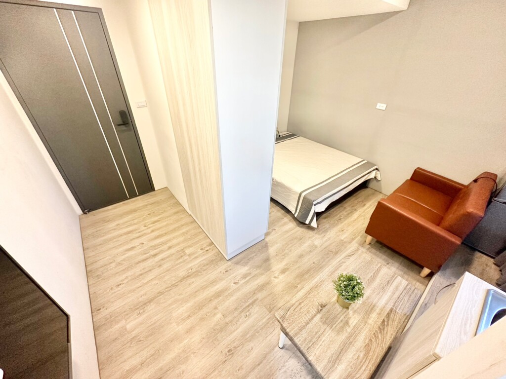 台中市西區三民路一段電梯大廈⭐稀有可寵⭐電梯美屋⭐陽台獨洗⭐流理台⭐乾溼分離⭐ 房屋出租 樂屋網