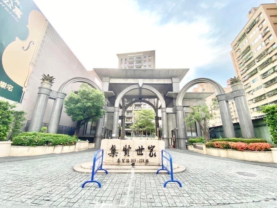 ★全國安琪★蘆洲集賢世家邊間氣派4房車 新北市蘆洲區集賢世家買房子、房屋出售 樂屋網