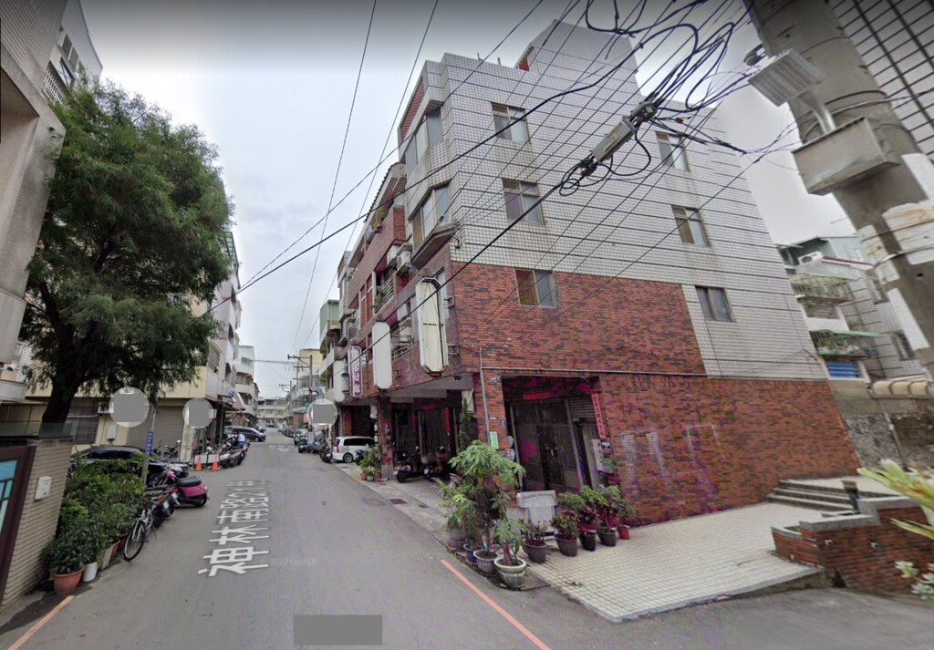 台中市大雅區神林南路透天厝大雅市區8米路旁邊間美店面住家 房屋出售 樂屋網