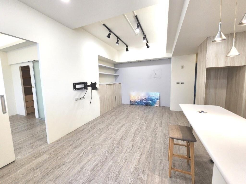 桃園市桃園區寶慶路電梯大廈富榮名園2改1房 房屋出售 樂屋網