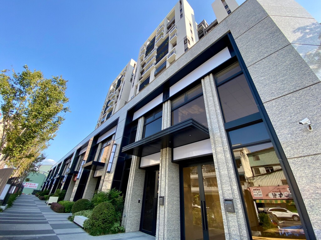 國聚之禮台中市東區樂業路電梯大廈國聚之禮美店面 房屋出租 樂屋網