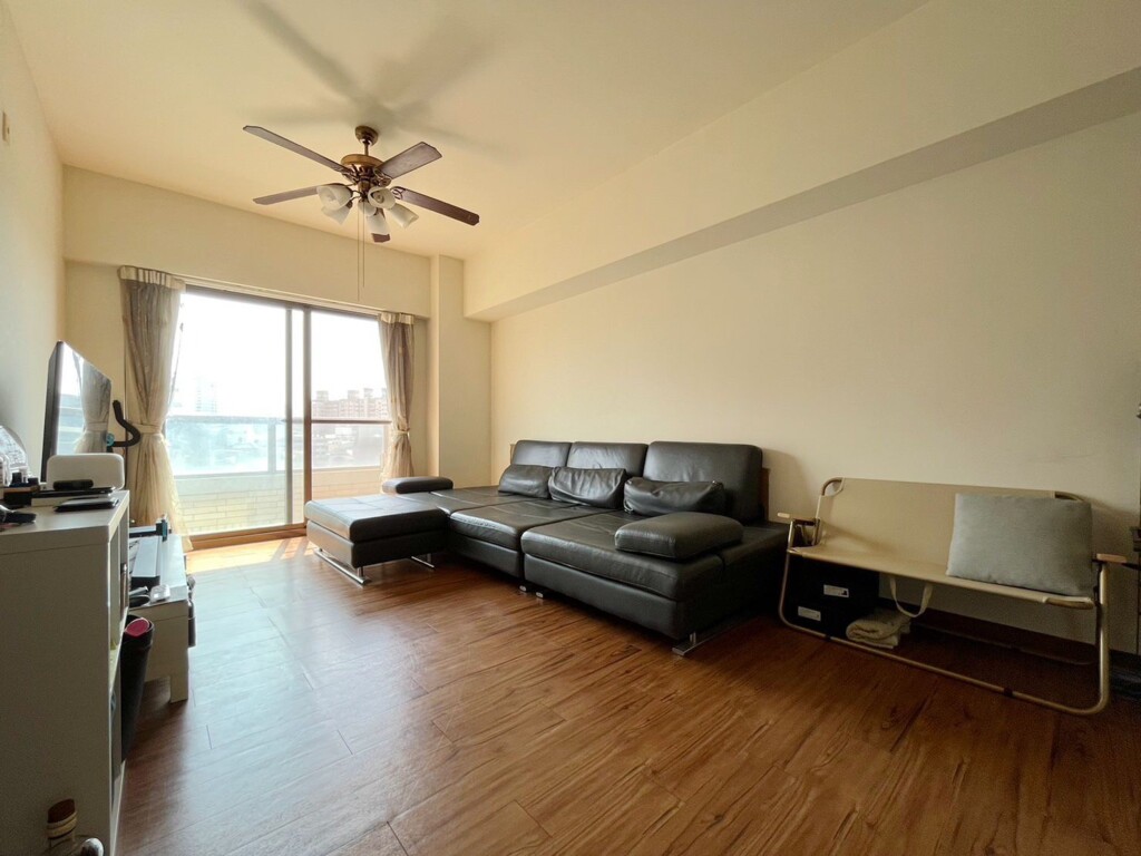 情定水蓮no5台中市北屯區松竹五路電梯大廈⭐十期葳格輕屋齡大三房休旅車位 房屋出售 樂屋網