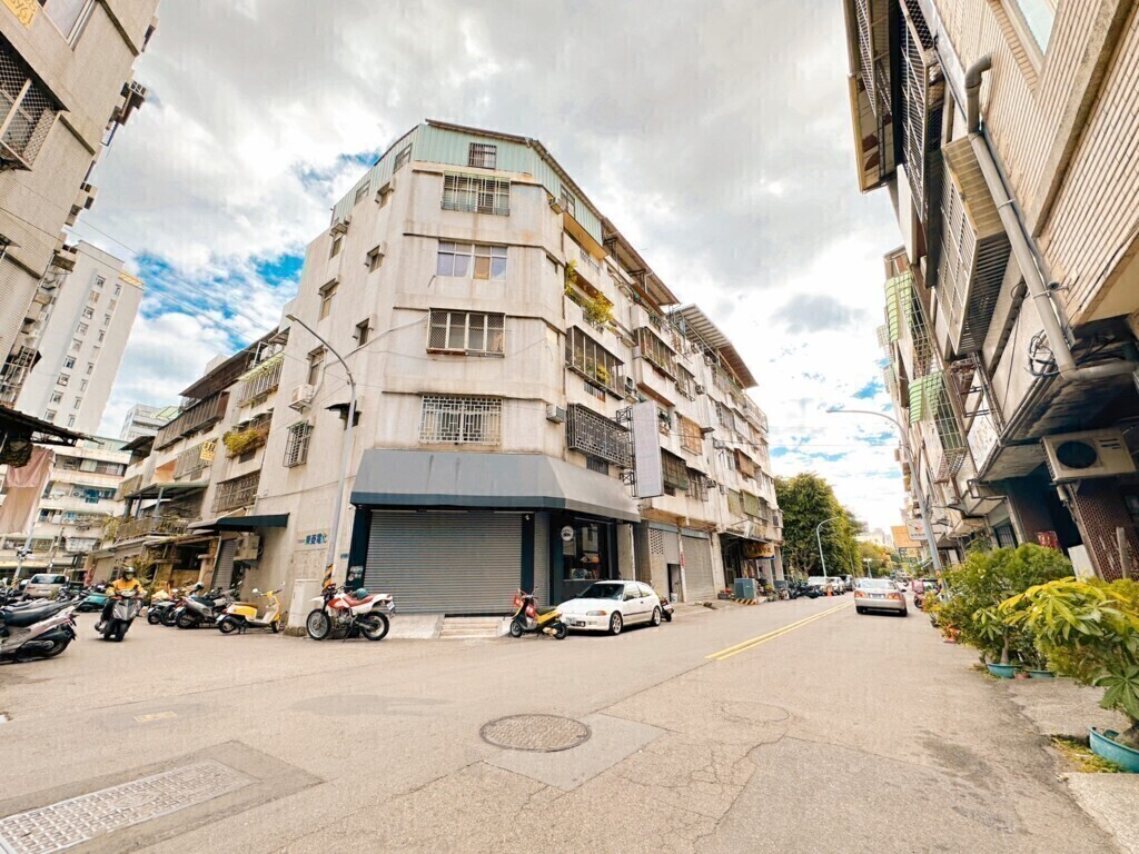 台中市北區英士路套房 銘銘有好房 一中商圈高投報5套房滿租中 房屋出售 樂屋網