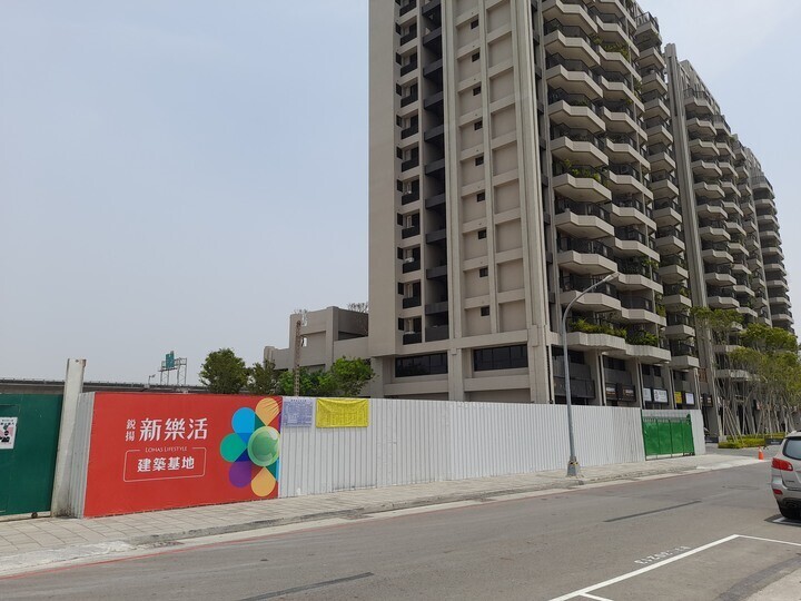 鋭揚新樂活高雄市鳳山區海涵路電梯大廈鳳山銳揚新樂活兩房平車 房屋出售 樂屋網