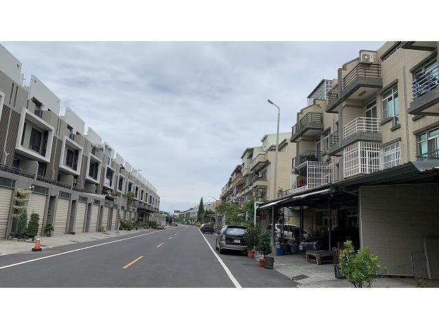 安南區鹽田路正鹽田路15米路好搶手店墅 台南市安南區買房子、房屋出售 樂屋網