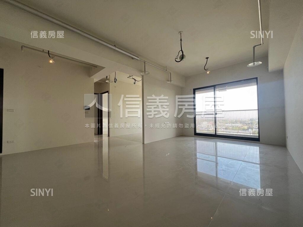 和築台南市東區崇賢三路電梯大廈【和築】帝王朝南頂樓美景 房屋出售 樂屋網