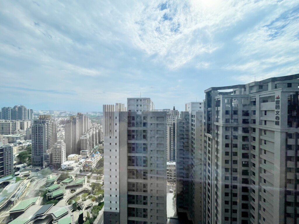 竹科潤隆新竹市東區埔頂三路電梯大廈近園區好市多2房平車家具家電全全新屋況出租 房屋出租 樂屋網