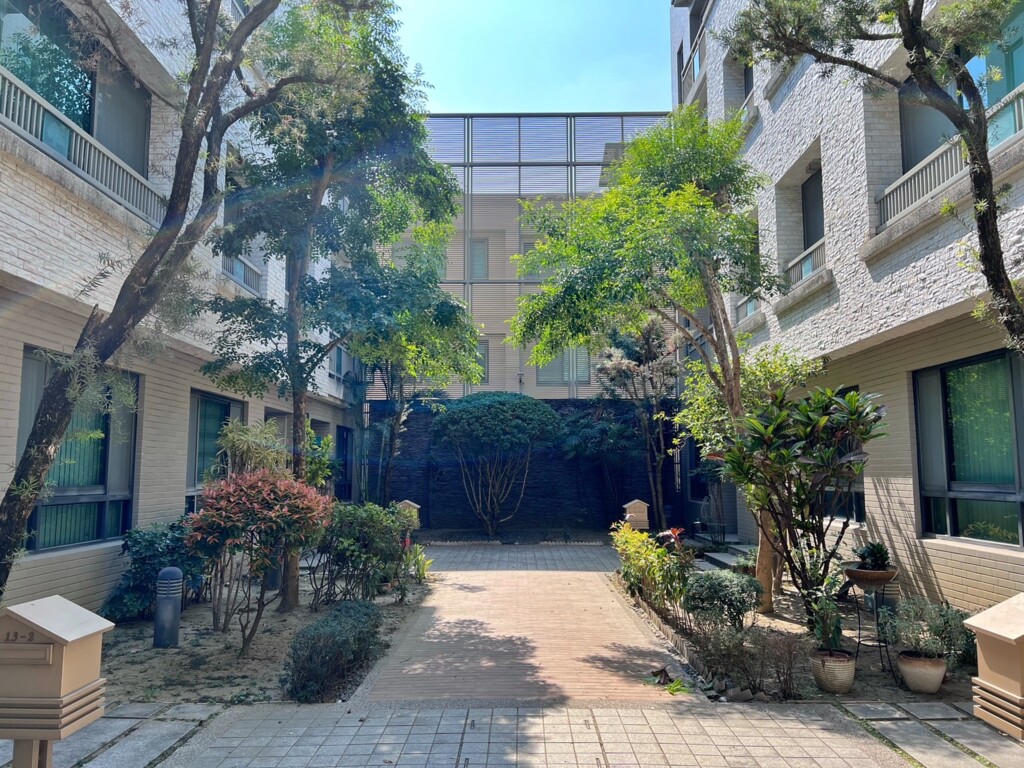 村依里儂台南市東區仁和路別墅東區唯一富立村依里儂車墅 房屋出售 樂屋網