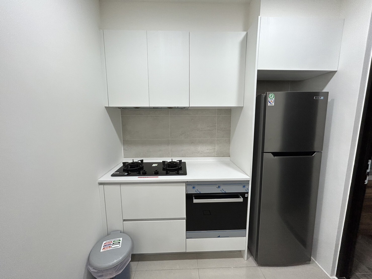立軒天善新北市林口區民有街電梯大廈家樂福【立軒天善】全新2房車家俱電全配 房屋出租 樂屋網