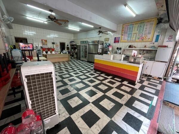 適文武百市民生街面寬店面自強路商圈內梯地下室 新北市三重區凱旋大第大廈買房子、房屋出售 樂屋網